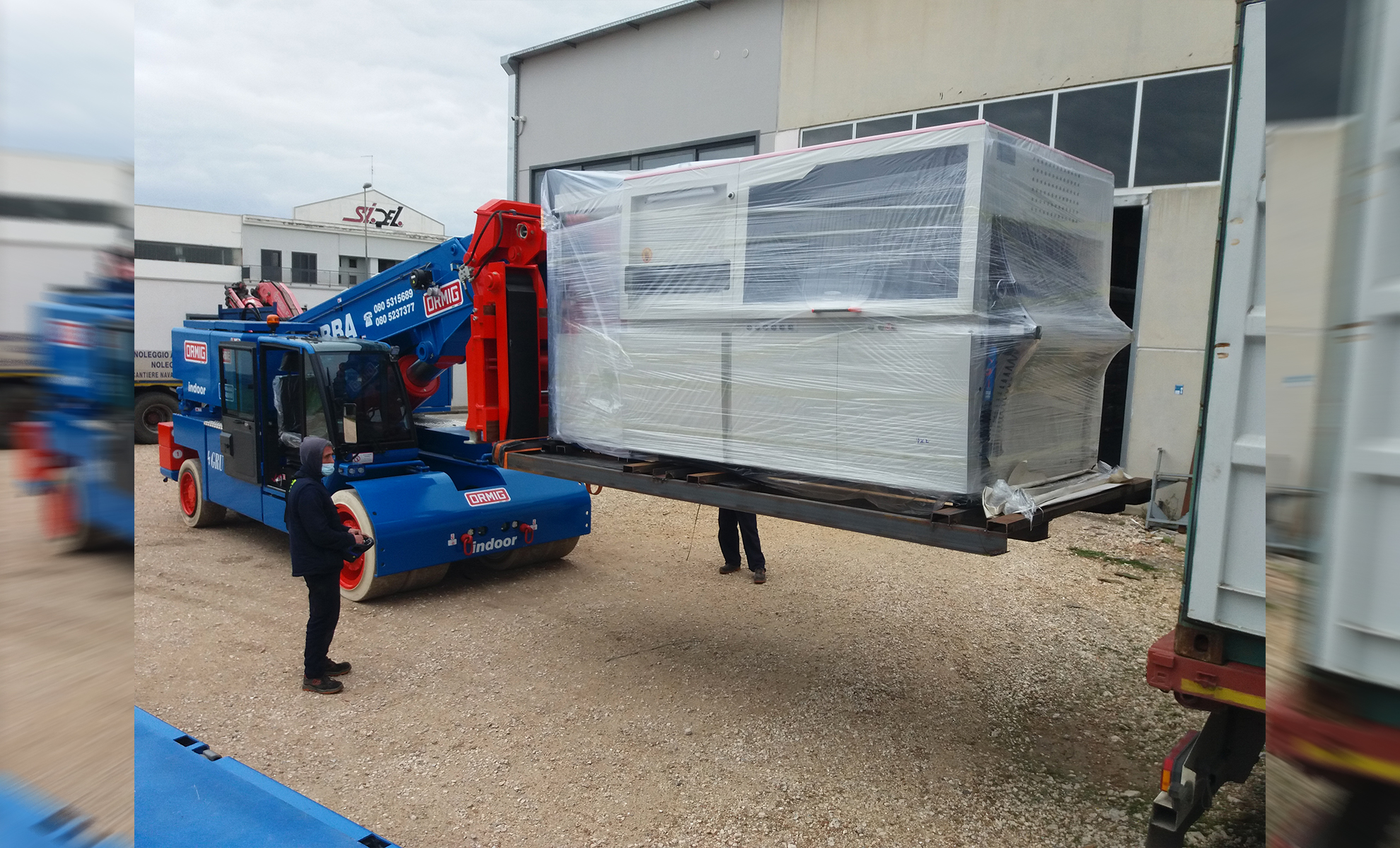 Home - Produzione gru elettriche produzione gru pickandcarry - Ormig S.p.A.
